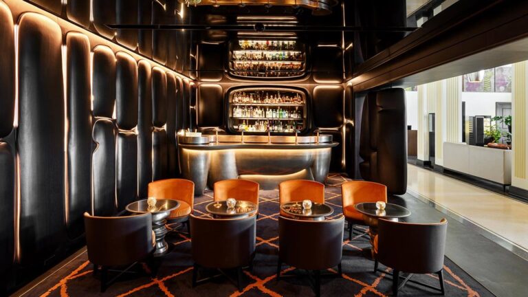 Rivi Skyfall Bar in Neuhausen am Rheinfall | BAR NEWS